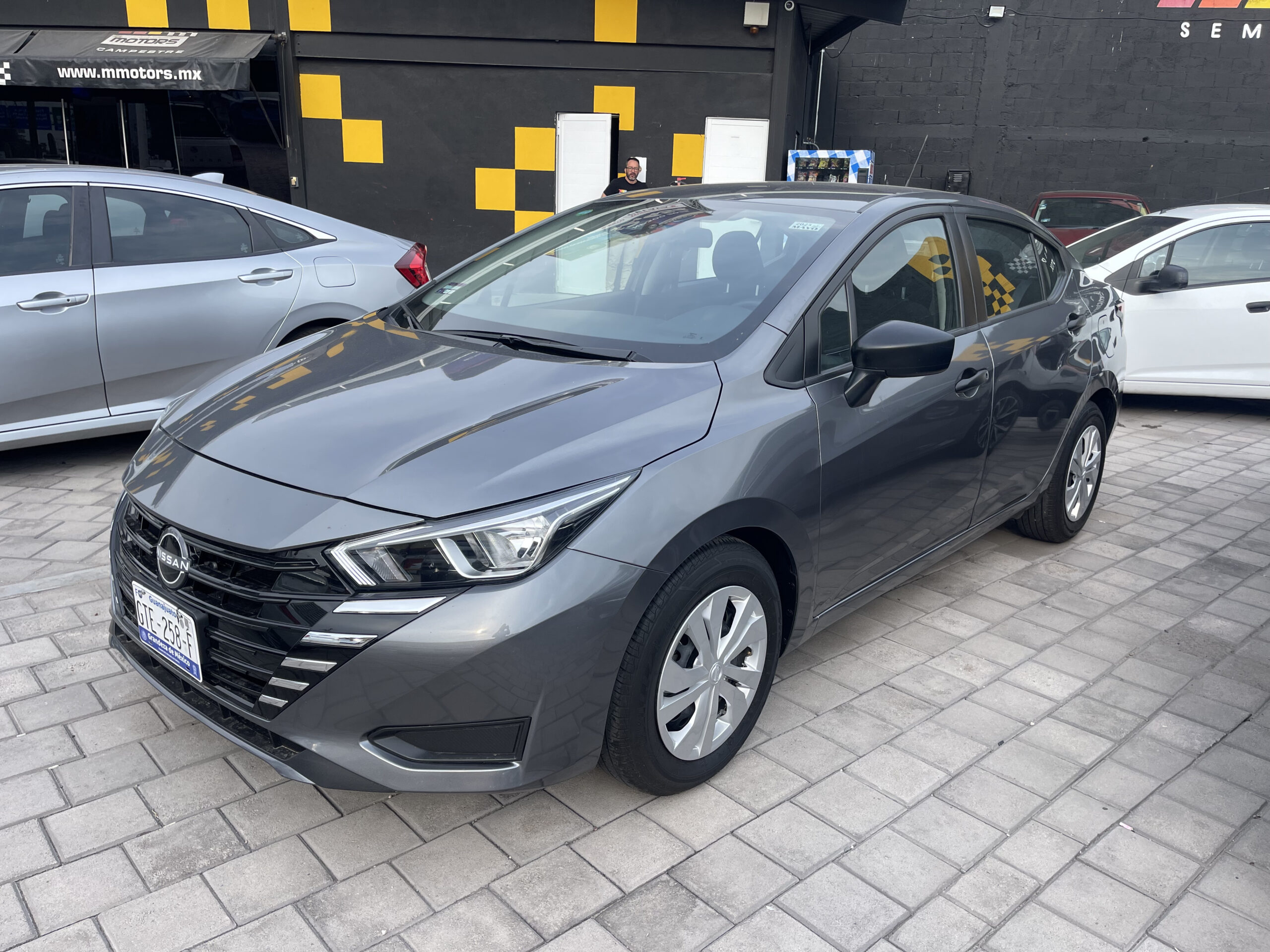 NISSAN VERSA SENSE 2024 – MMotors